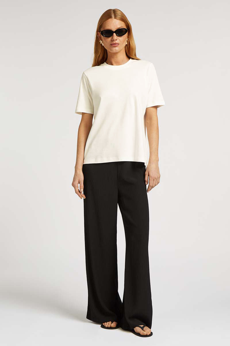 4TH ARQ New In - Premium Everyday Wardrobe Essentials